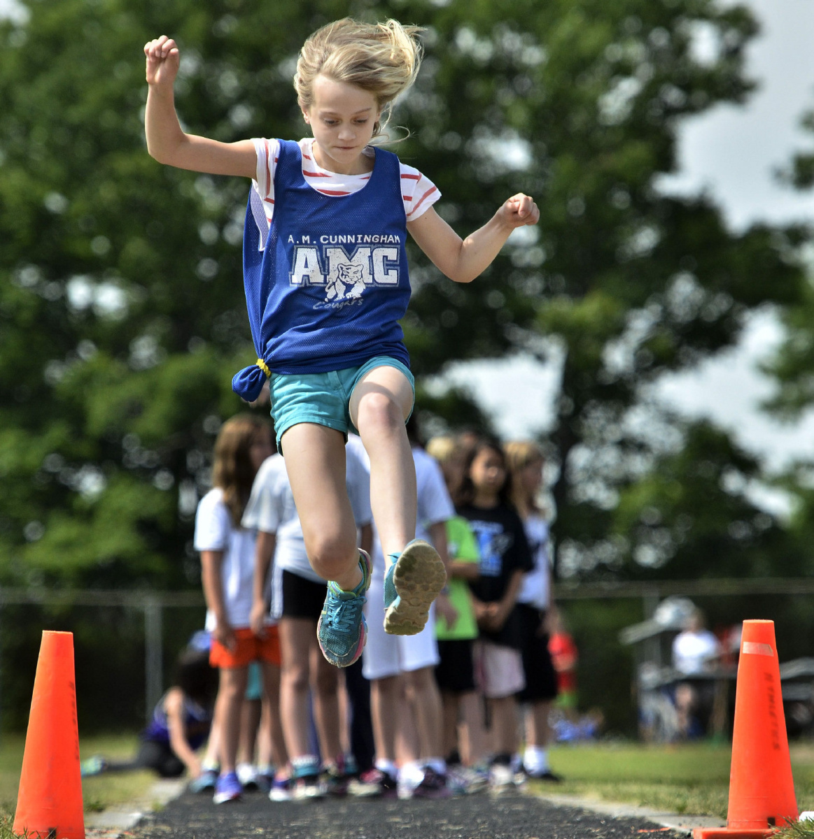 PHOTOS: Giving it all they've got at elementary track and field